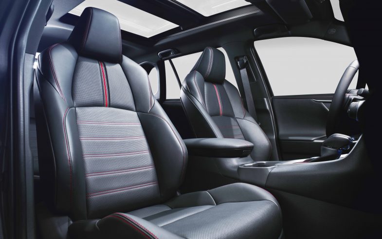 Toyota RAV4 Plug-in Hybrid revealed - Toyota UK Magazine