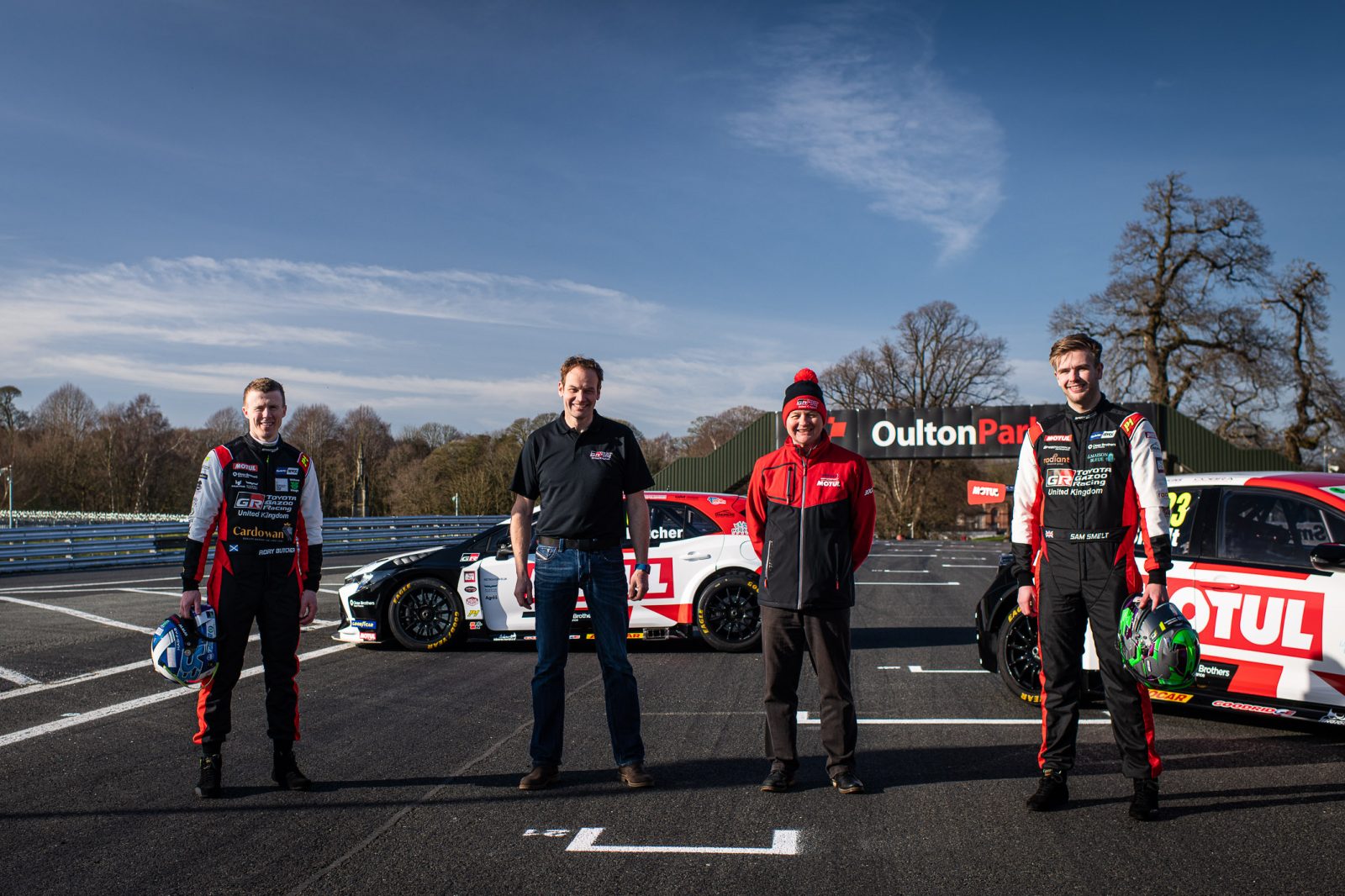 BTCC 2021: mixed results for TGR UK at Thruxton - Toyota UK Magazine