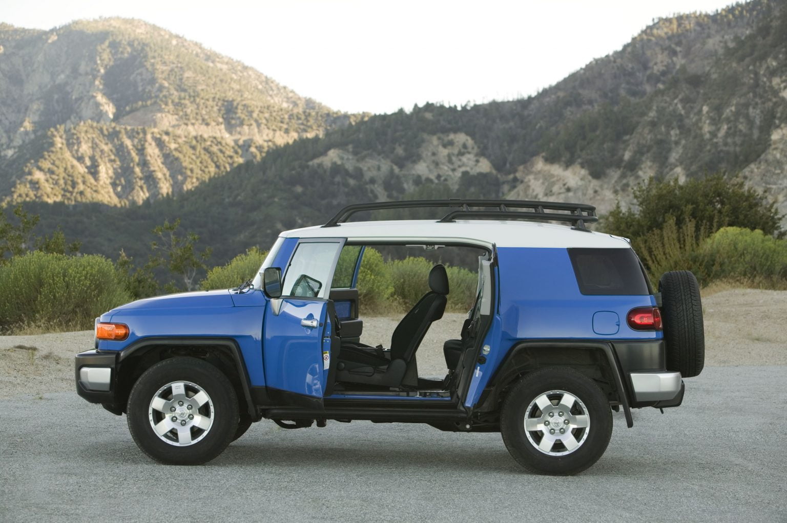10 fun facts about the Toyota FJ Cruiser - Toyota UK Magazine