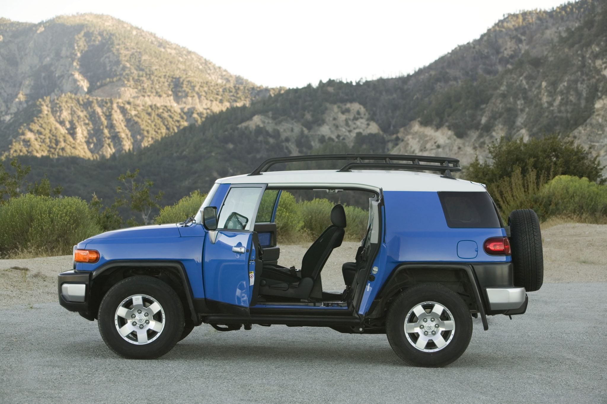 10 fun facts about the Toyota FJ Cruiser - Toyota UK Magazine