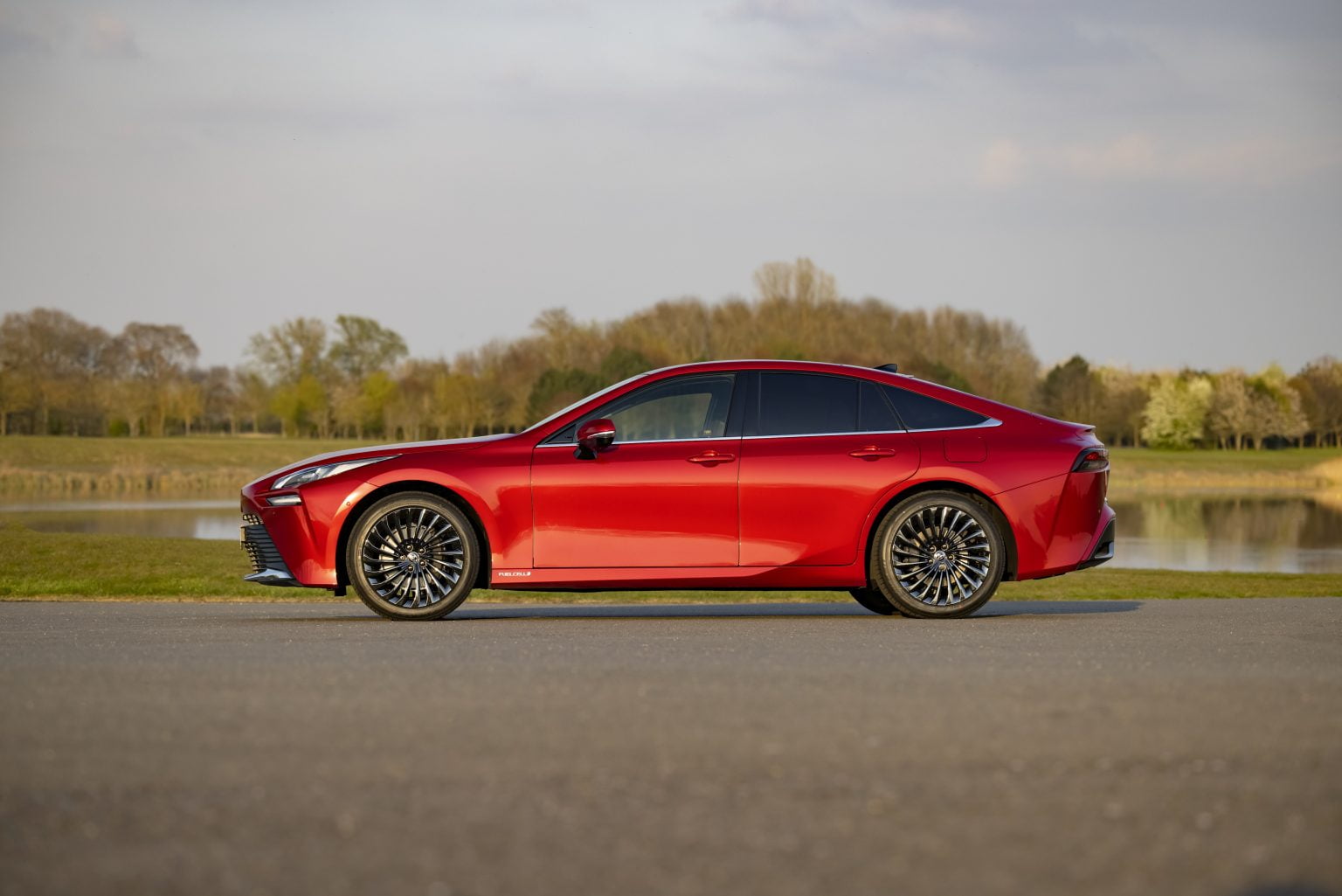 New Mirai: our next-gen hydrogen fuel cell car - Toyota UK Magazine
