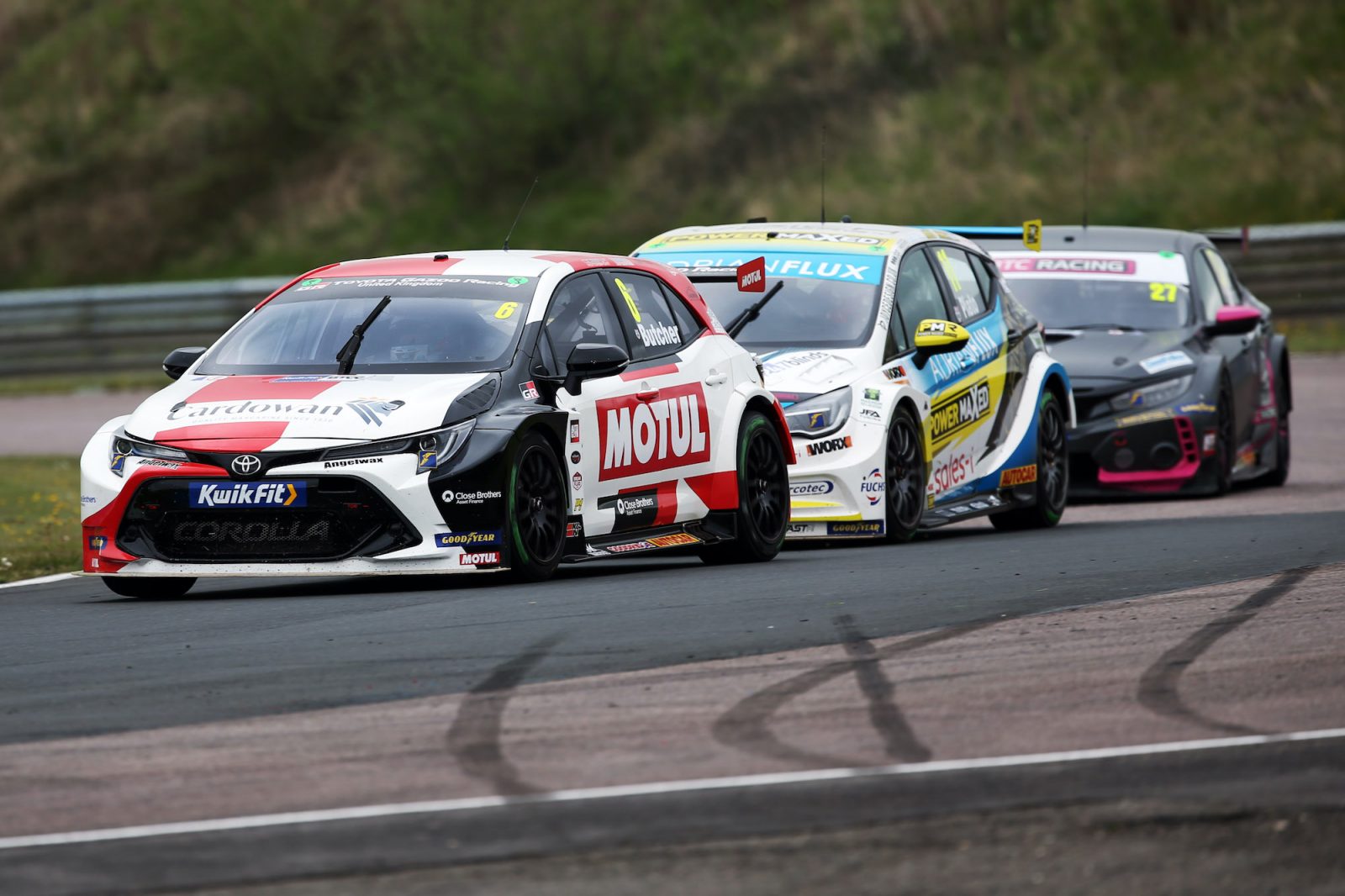 BTCC 2021: mixed results for TGR UK at Thruxton - Toyota UK Magazine