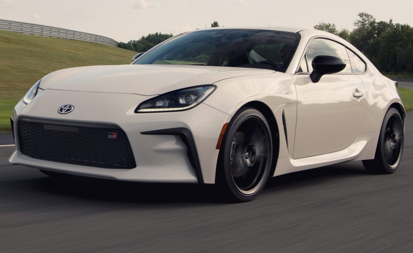 Toyota GR86 design: more powerful, more muscular - Toyota UK Magazine