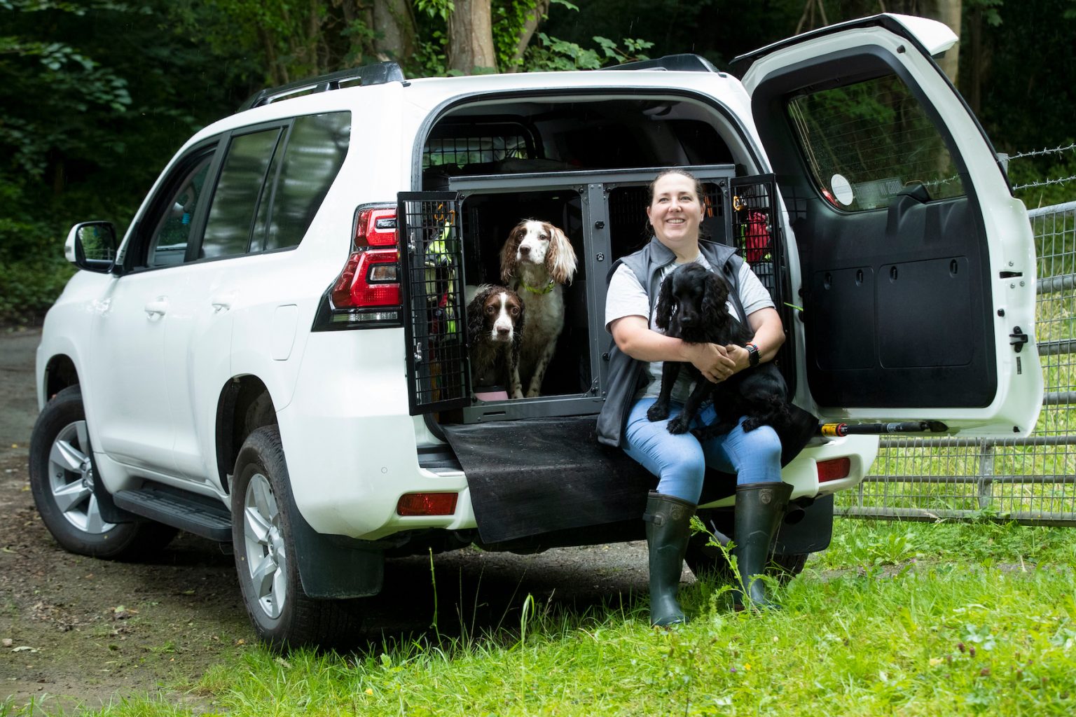 Paws for Conservation: how a Land Cruiser is helping to save animals ...