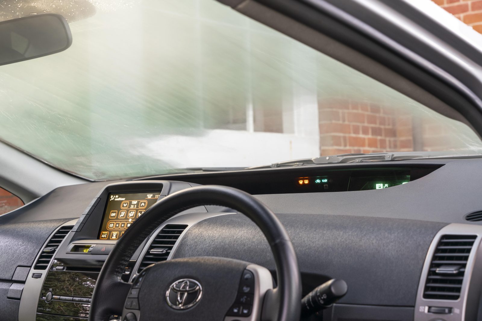 How do you fix condensation inside a car? - Toyota UK Magazine