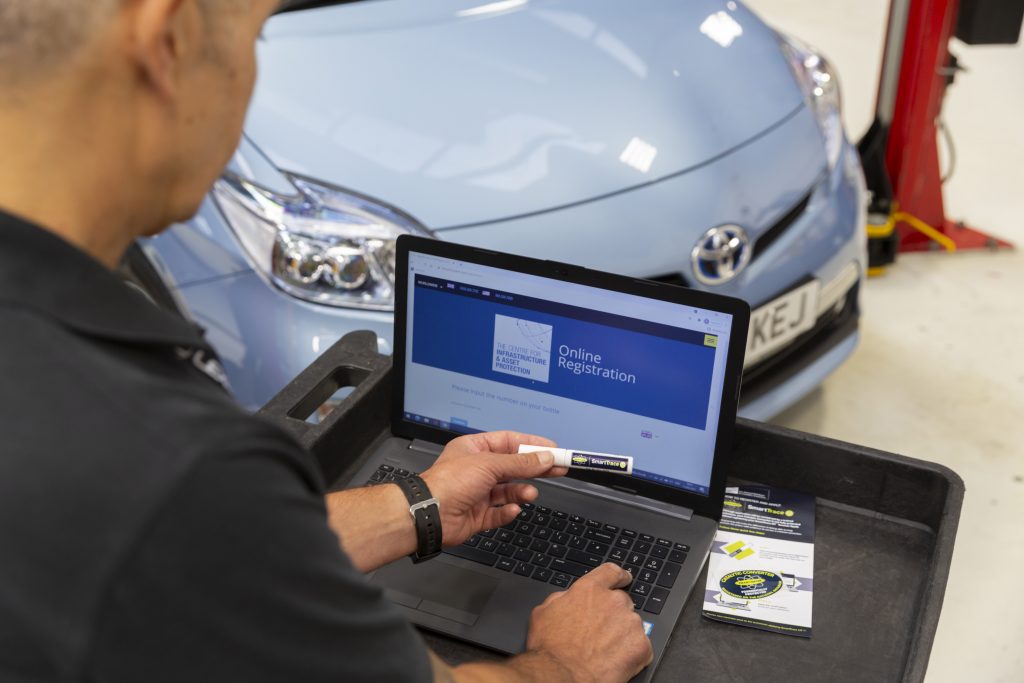 SmartWater forensic protection: How is it applied? – Snap-Tech News