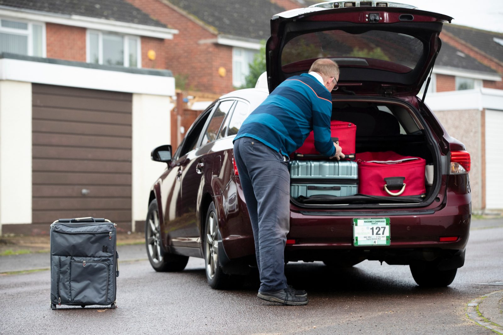 Toyota People: the 400,000 mile Avensis estate taxi - Toyota UK Magazine