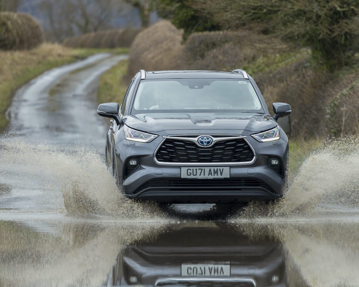 The Yorkshire Vet on the Toyota Highlander - Toyota UK Magazine