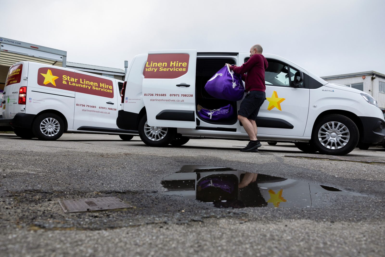 Toyota Professionals: laundry vans load-up - Toyota UK Magazine