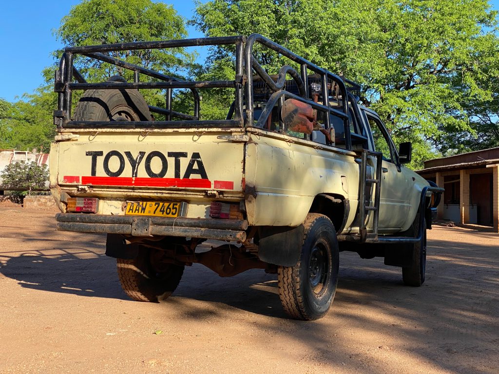 Land Cruiser 70 Series: animal conservationist - Toyota UK Magazine
