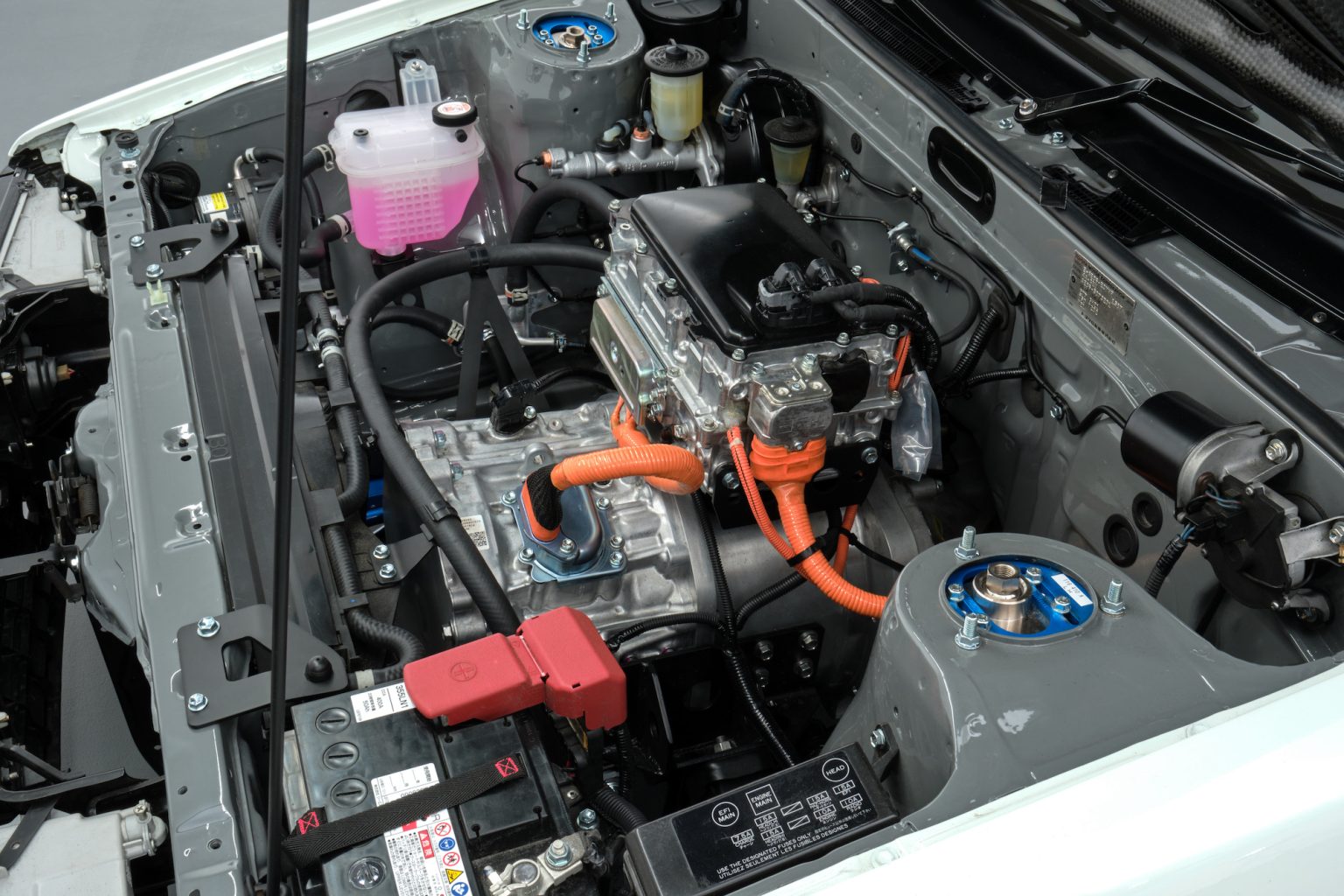 Restomod AE86 pair revealed at Tokyo Auto Salon - Toyota UK Magazine