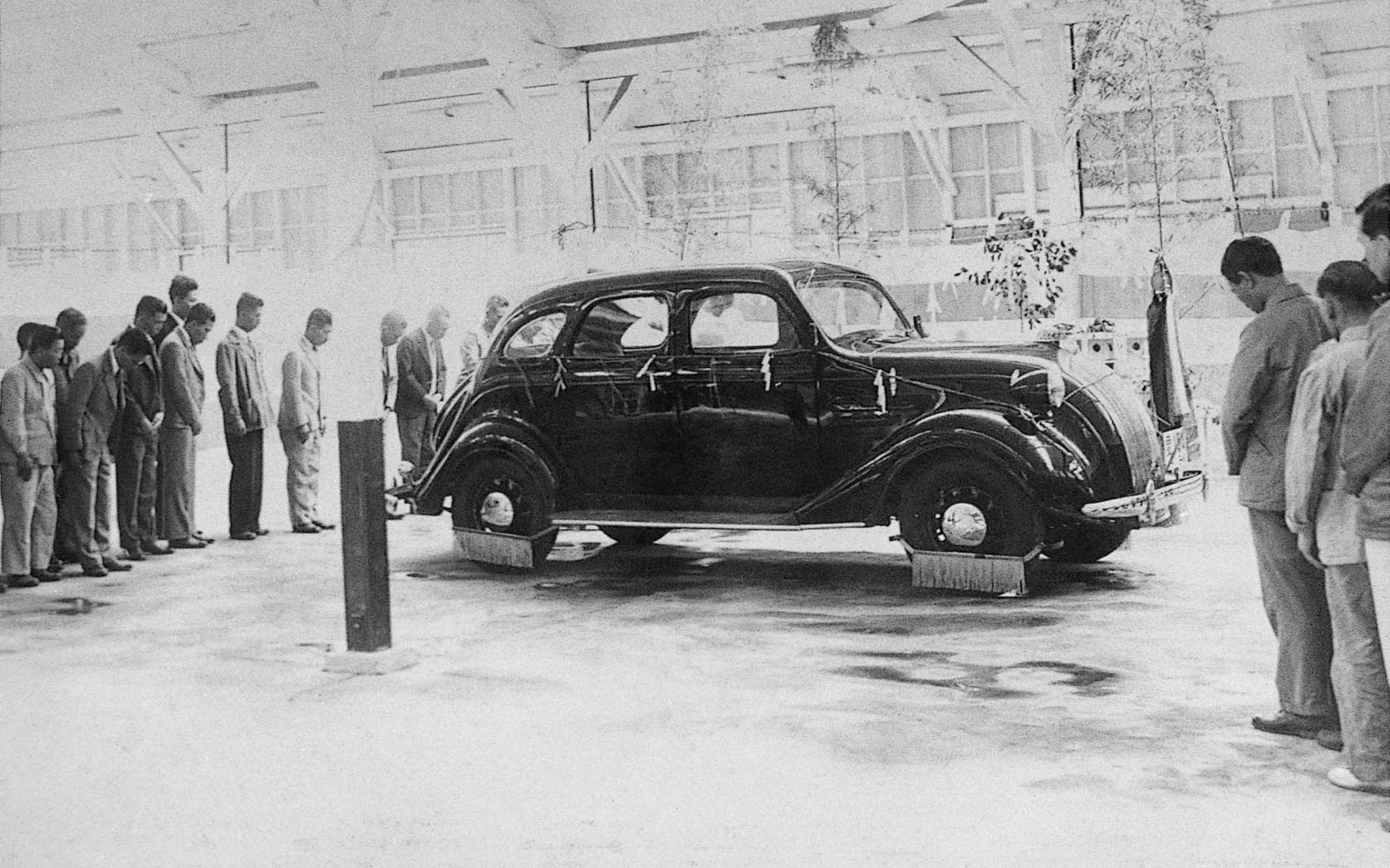 Toyota history: from loom to vroom - Toyota UK Magazine