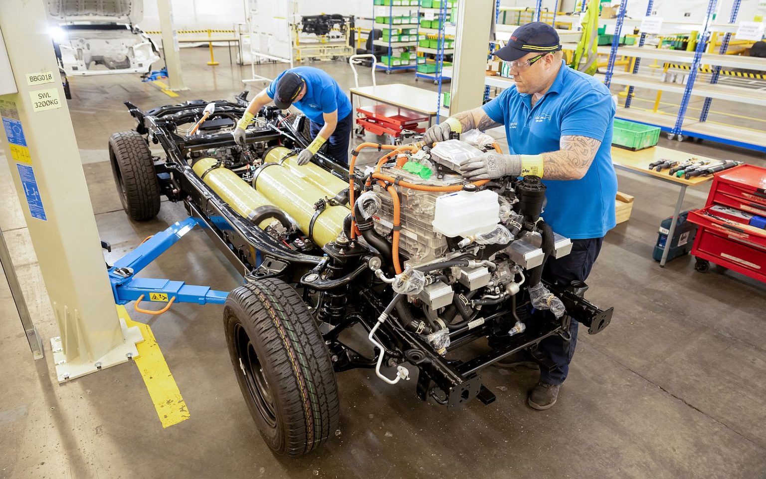 Hydrogen Hilux: British-built prototypes reach final development phase ...