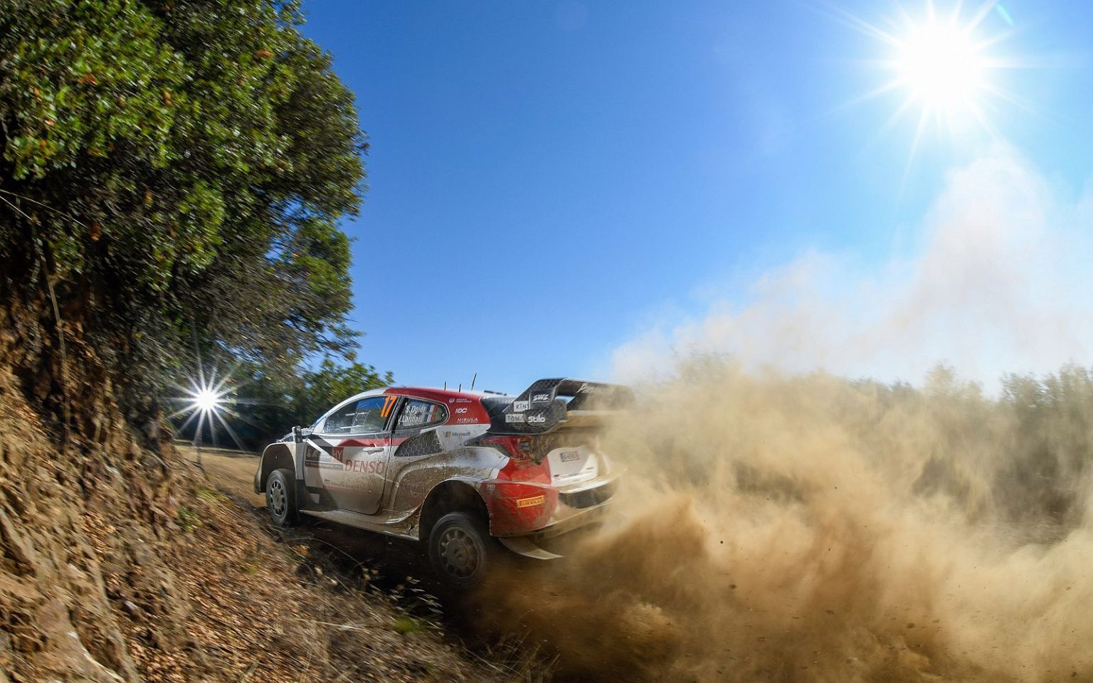 2024 Toyota Land Cruiser: legendary DNA meets new tech - Toyota UK Magazine