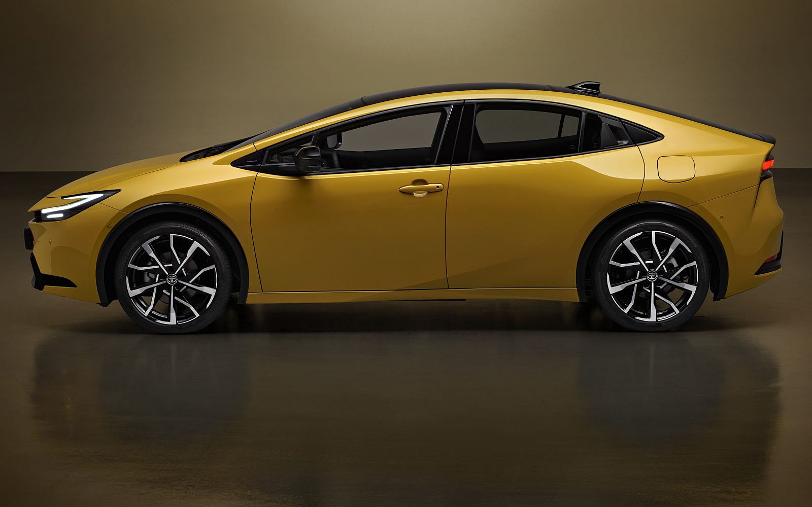 Arriving soon: 2024 Toyota Prius Plug-in - Toyota UK Magazine