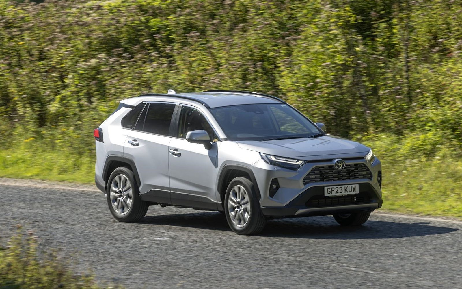 Toyota awards 2024: praise for our cars and people - Toyota UK Magazine