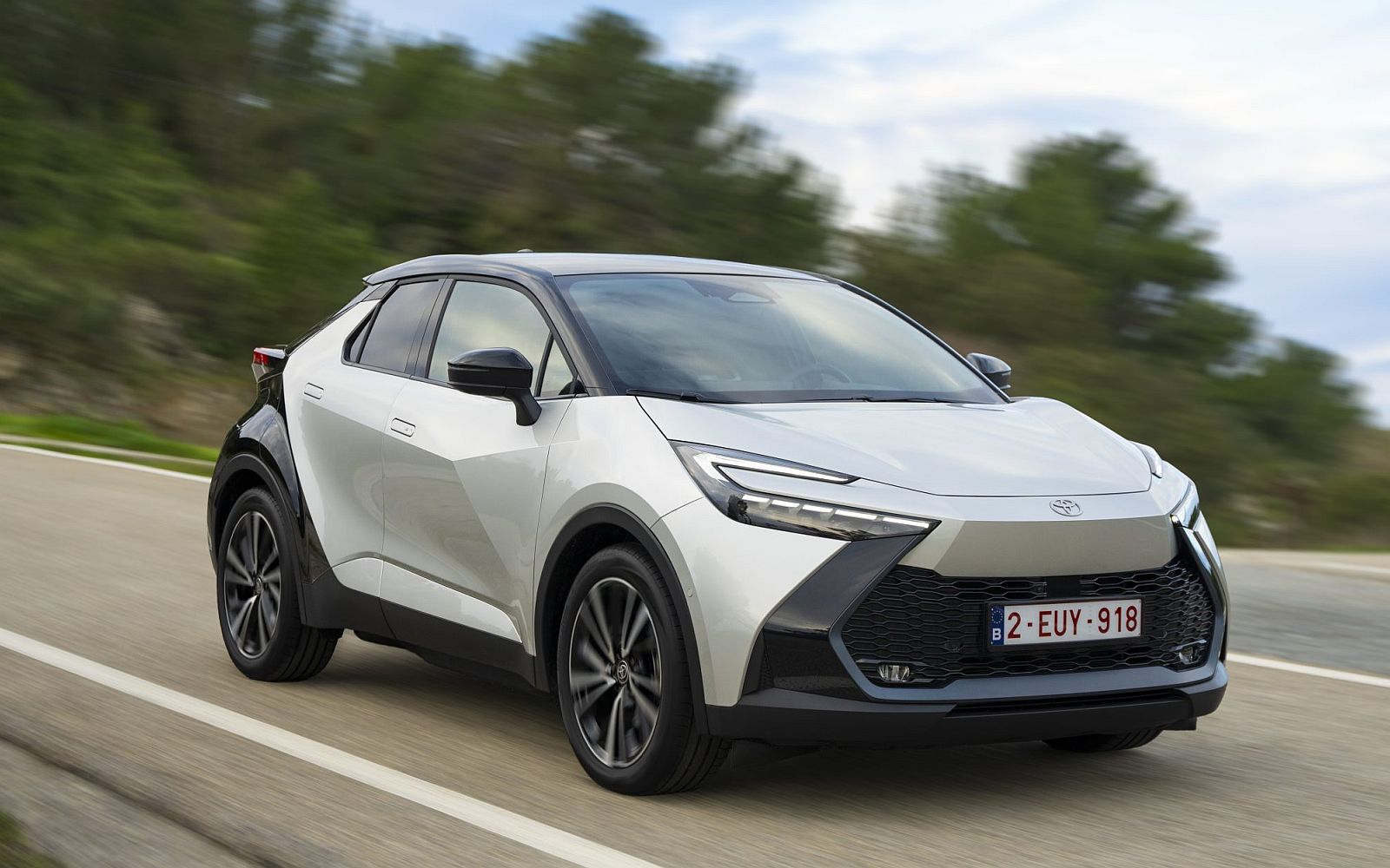 Toyota awards 2024: praise for our cars and people - Toyota UK Magazine