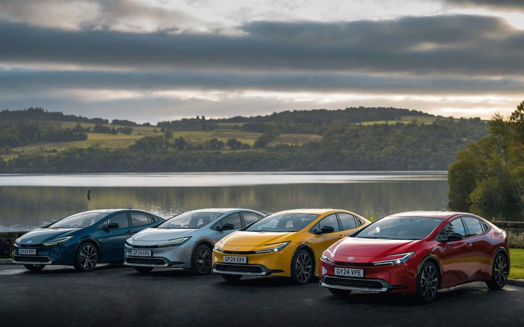 2024 Toyota Prius reviews: what the press says - Toyota UK Magazine