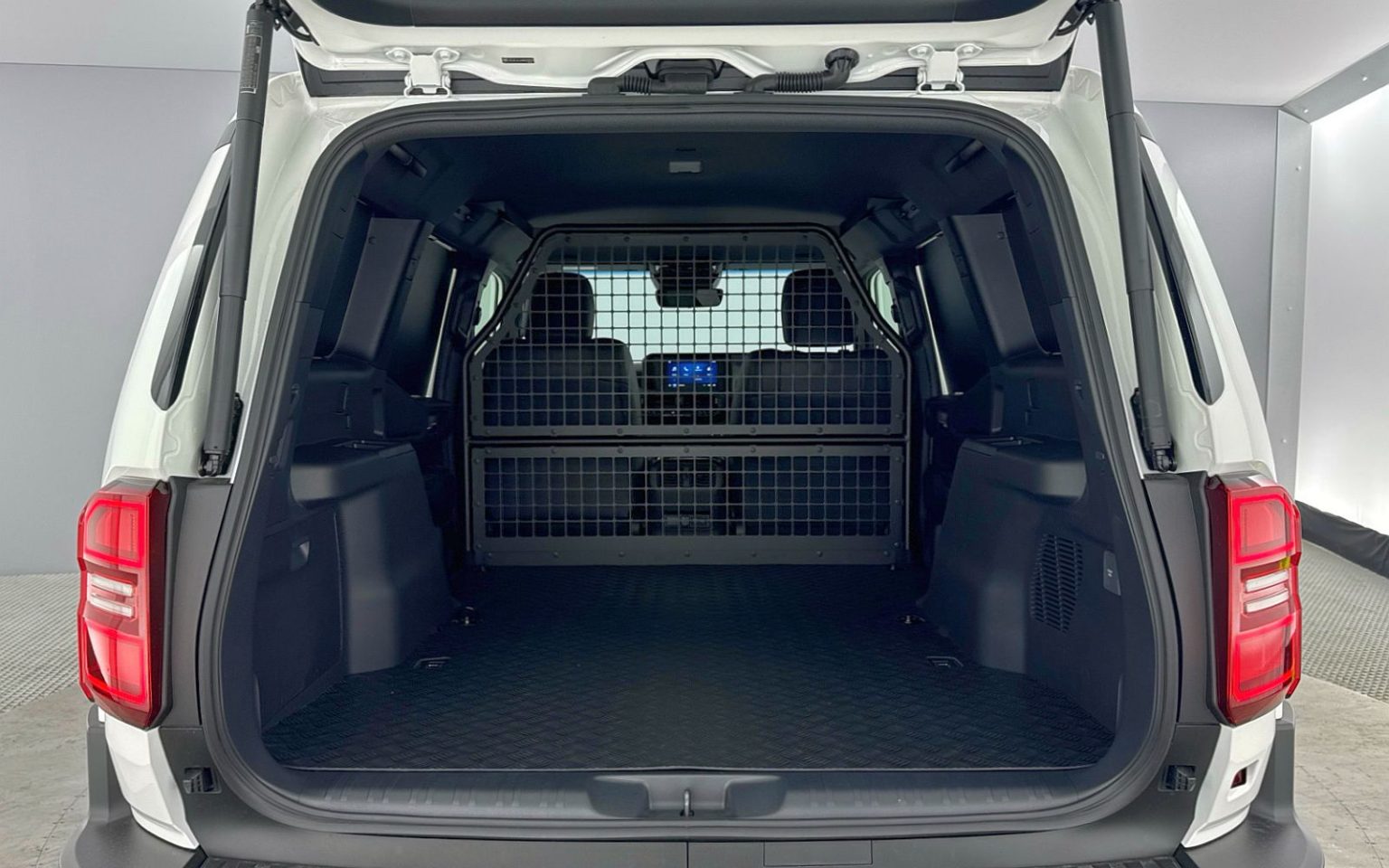 Introducing the Land Cruiser Hybrid 48V - Toyota UK Magazine